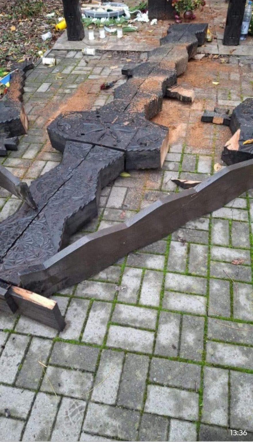 Comunicat. În legătură cu distrugerea troiței de la Tâncăbești | NapocaNews